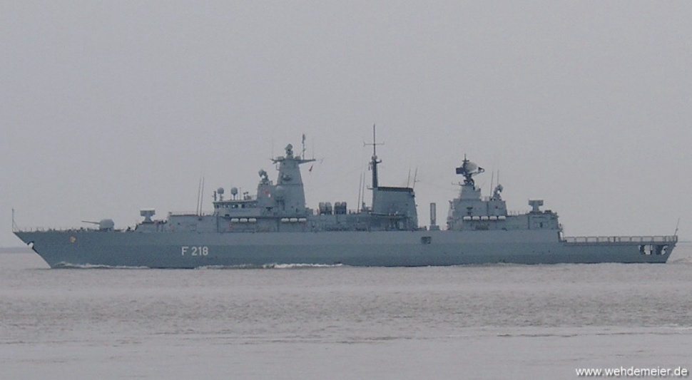 F 218