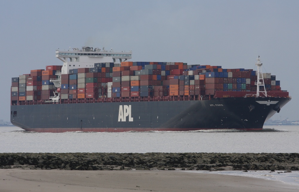 Schiffe vor Cuxhaven