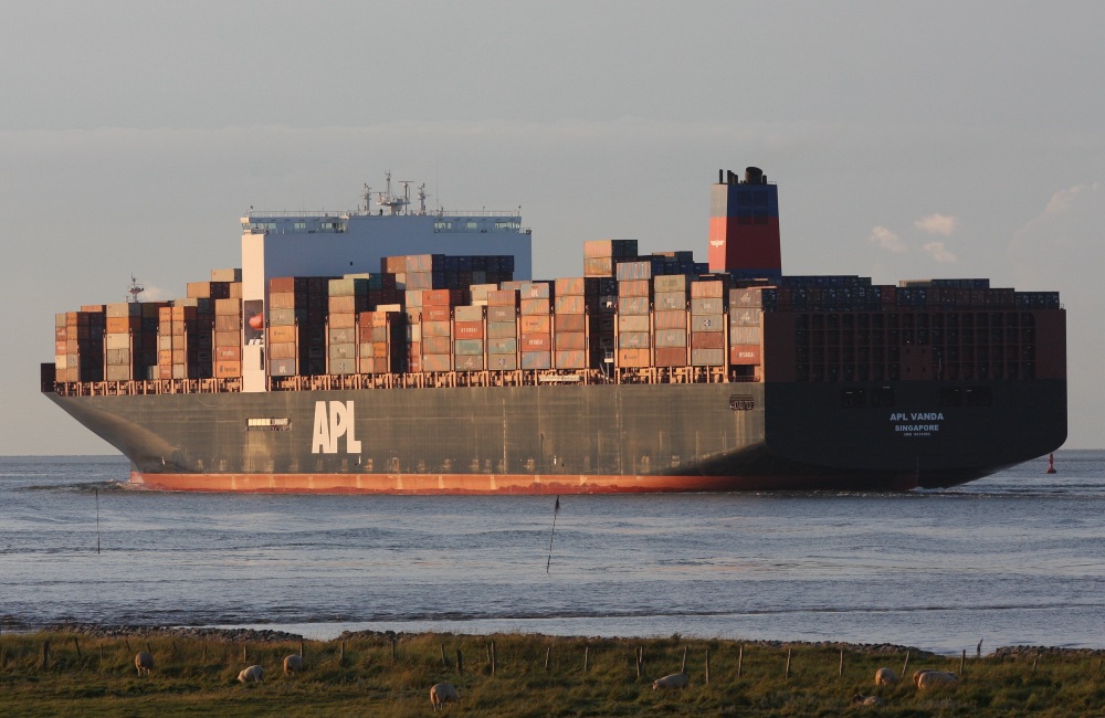 Schiffe vor Cuxhaven