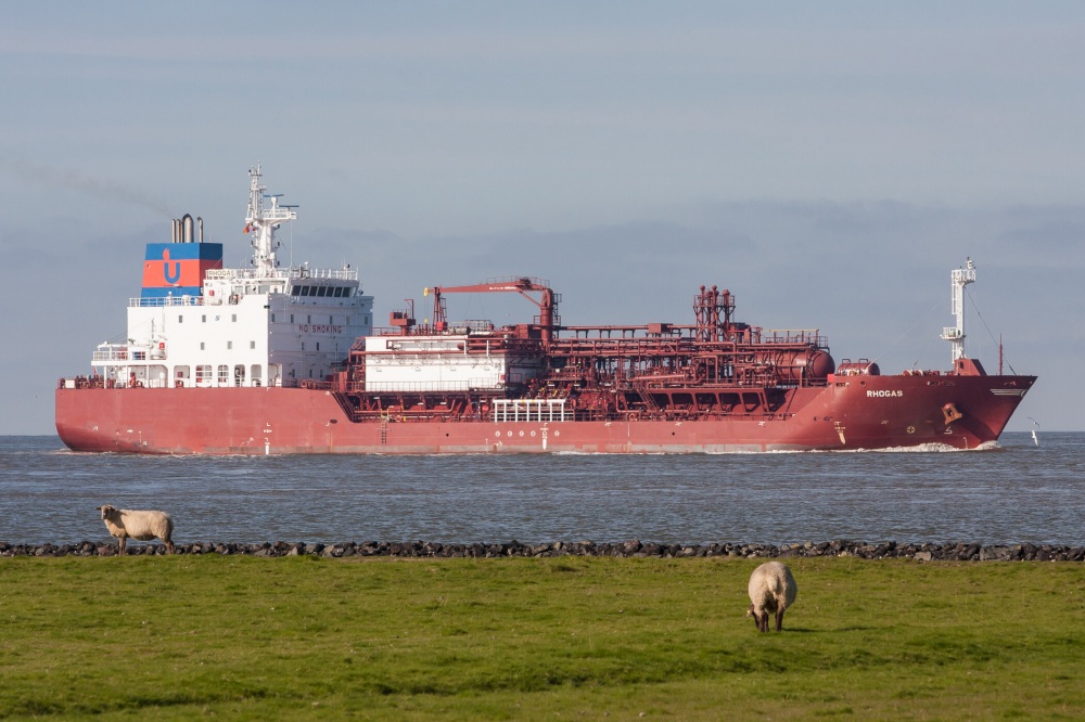Schiffe vor Cuxhaven